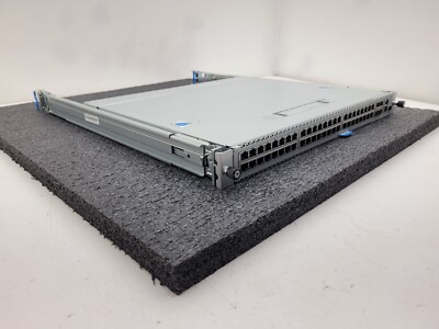 Quanta Mesh T1048-LY4R 48 Port 1Gbps Switch 1x 120W PSU Rails 4x 10Gbps ...