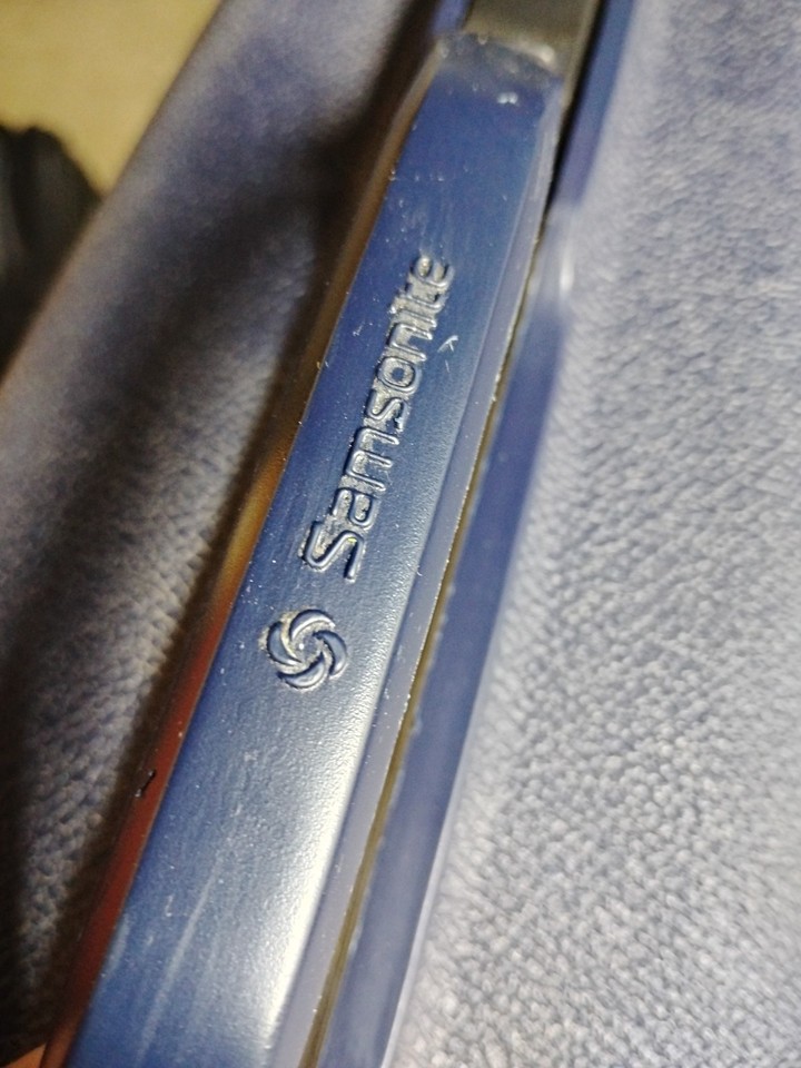 Vintage Samsonite SATURN Blue Hard Shell Luggage Suitcase 16 x 20 x 6 w ...