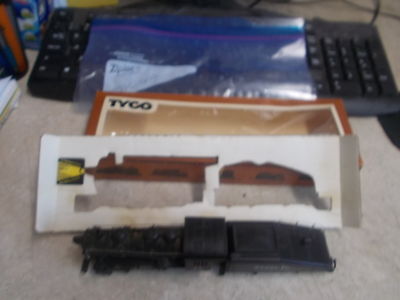 OEM Tyco Shifter II Train Santa Fe Lighted Engine & Coal Car HO Model ...