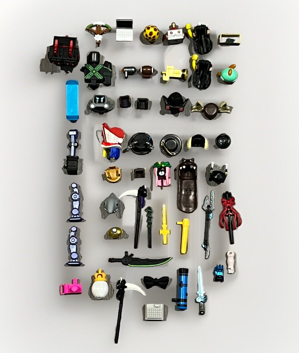 Lot of Assorted Roblox Accessories Weapons Wigs Helmets Hats | eBay