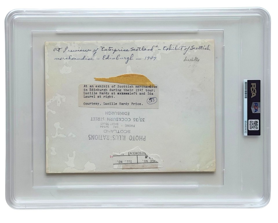 Unique Oliver Hardy & Stan Laurel Signed Original Photograph PSA 7 Auto ...