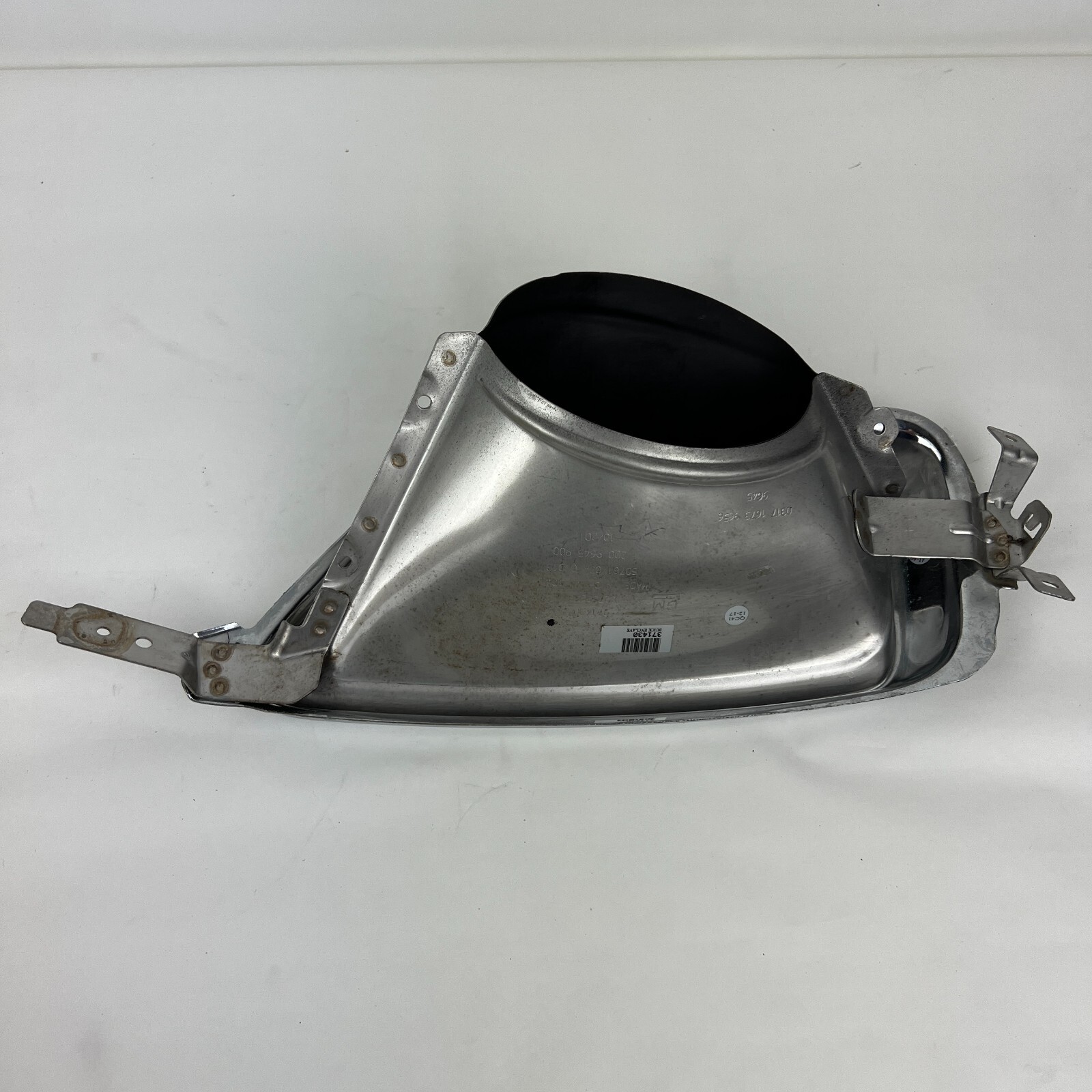 OEM 2013 - 2017 Buick Enclave Rear Right RH Exhaust Tip Tail Pipe Bezel ...