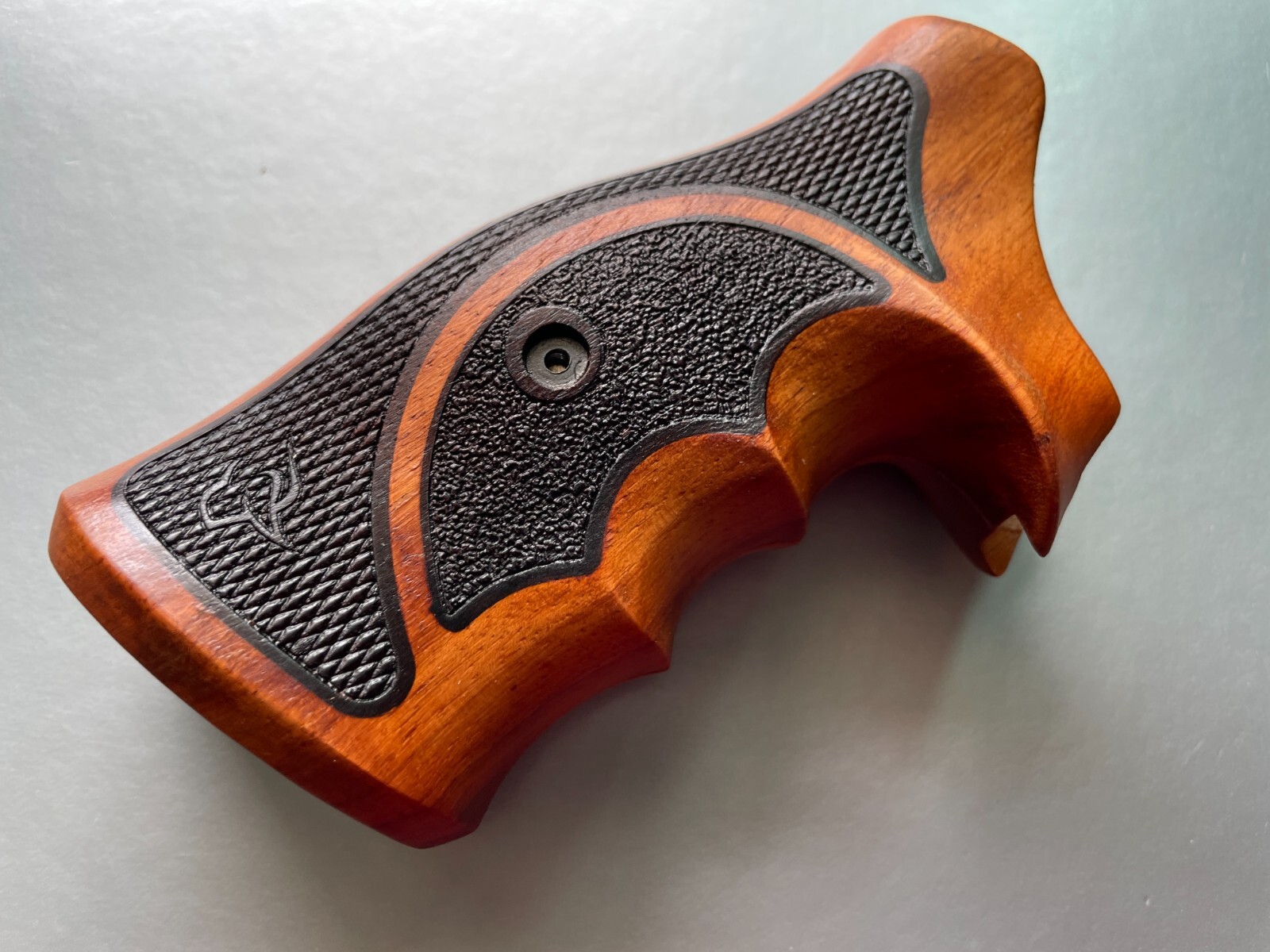 New Premium Afzelia Wood Insert Grips For Taurus TRACKER/JUDGE 17 44 ...