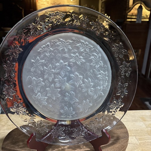 PRINCESS HOUSE Large 13” Round “FANTASIA” Poinsettias Frosted Serving ...