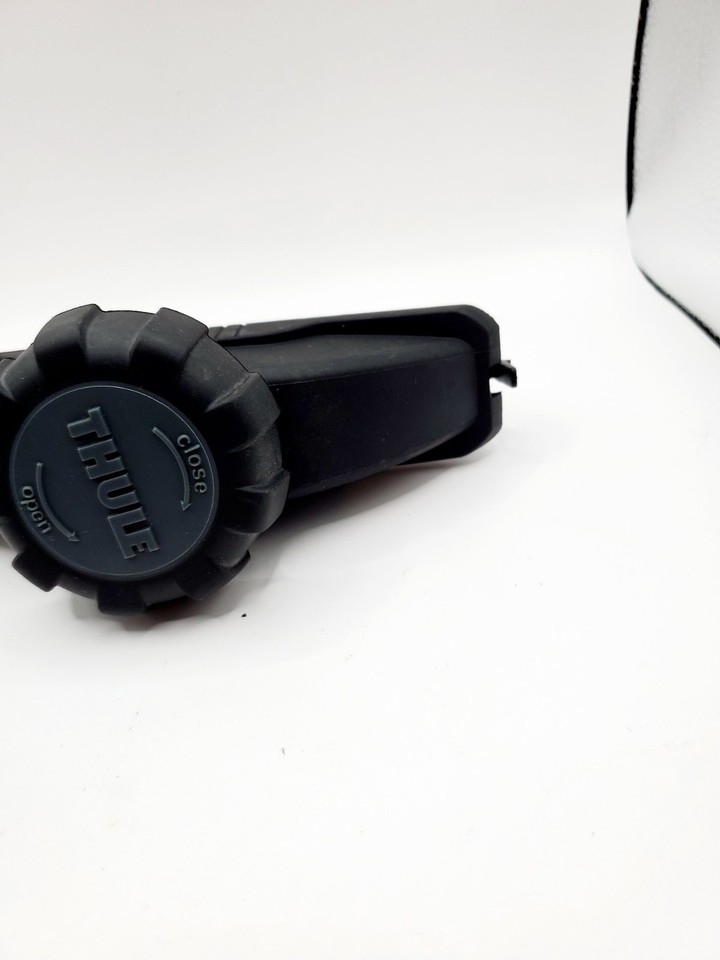 Thule Cargo Box Mounting Hardware ONLY ONE | eBay