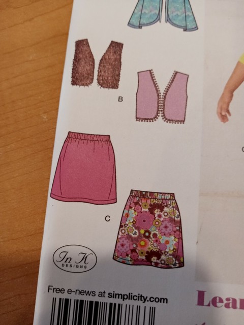 Simplicity 1722 Learn to Sew Pattern Vests 2 Styles & Skirt Girls 7-14 ...