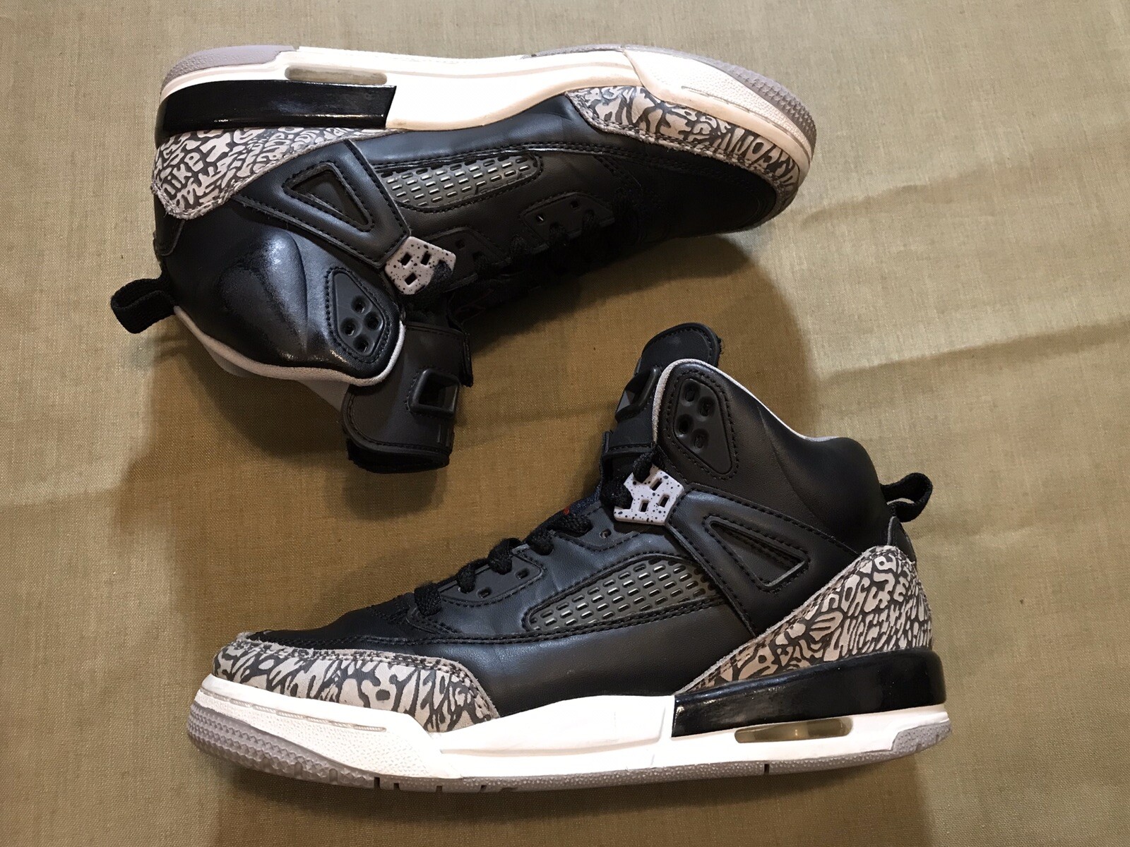 Nike Air Jordan Spizike High Top Black Cement Grey GS 317321-034 Size 6 ...