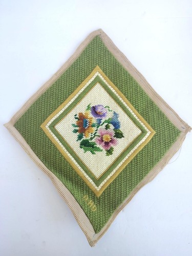 Vintage Needlepoint Craft Project Diamond Floral Green Retro 12.5" x 15 ...