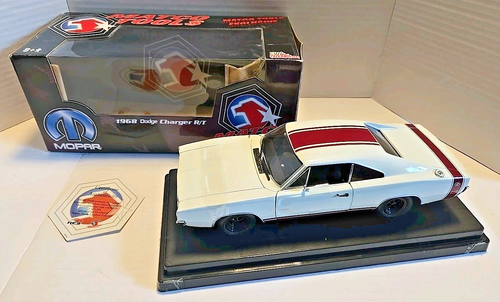 2006 RC2 1/18 Matco Tools Series 4 White 1968 Dodge Charger R/T Diecast ...
