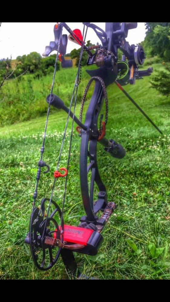 Ground Blind Bow Holder | Hunting | Original, Black/Red | eBay
