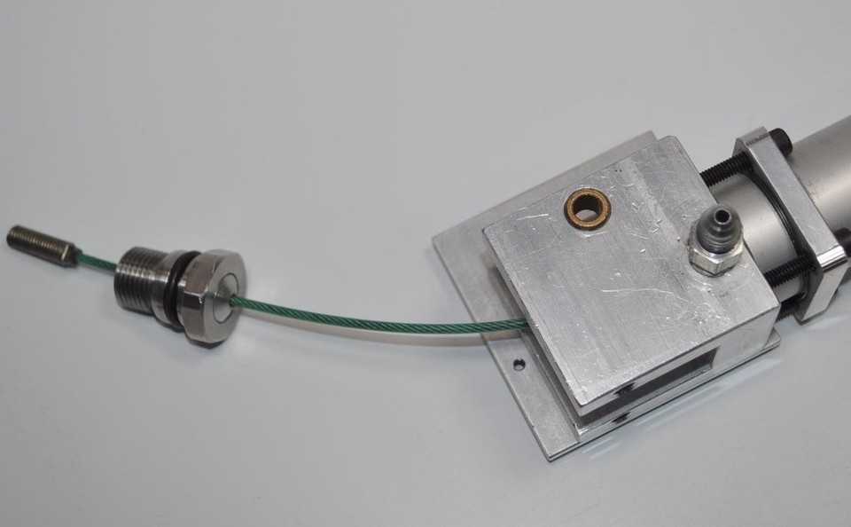 Cable-Trol Greenco 1" Bore 12" Stroke Rodless Hydraulic Cable Cylinder ...