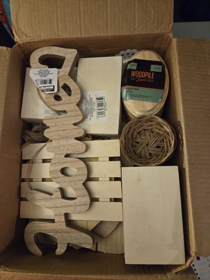 Large Crafting Unfinished Wood Lot Signs, Crates, Cutting Board All New ...