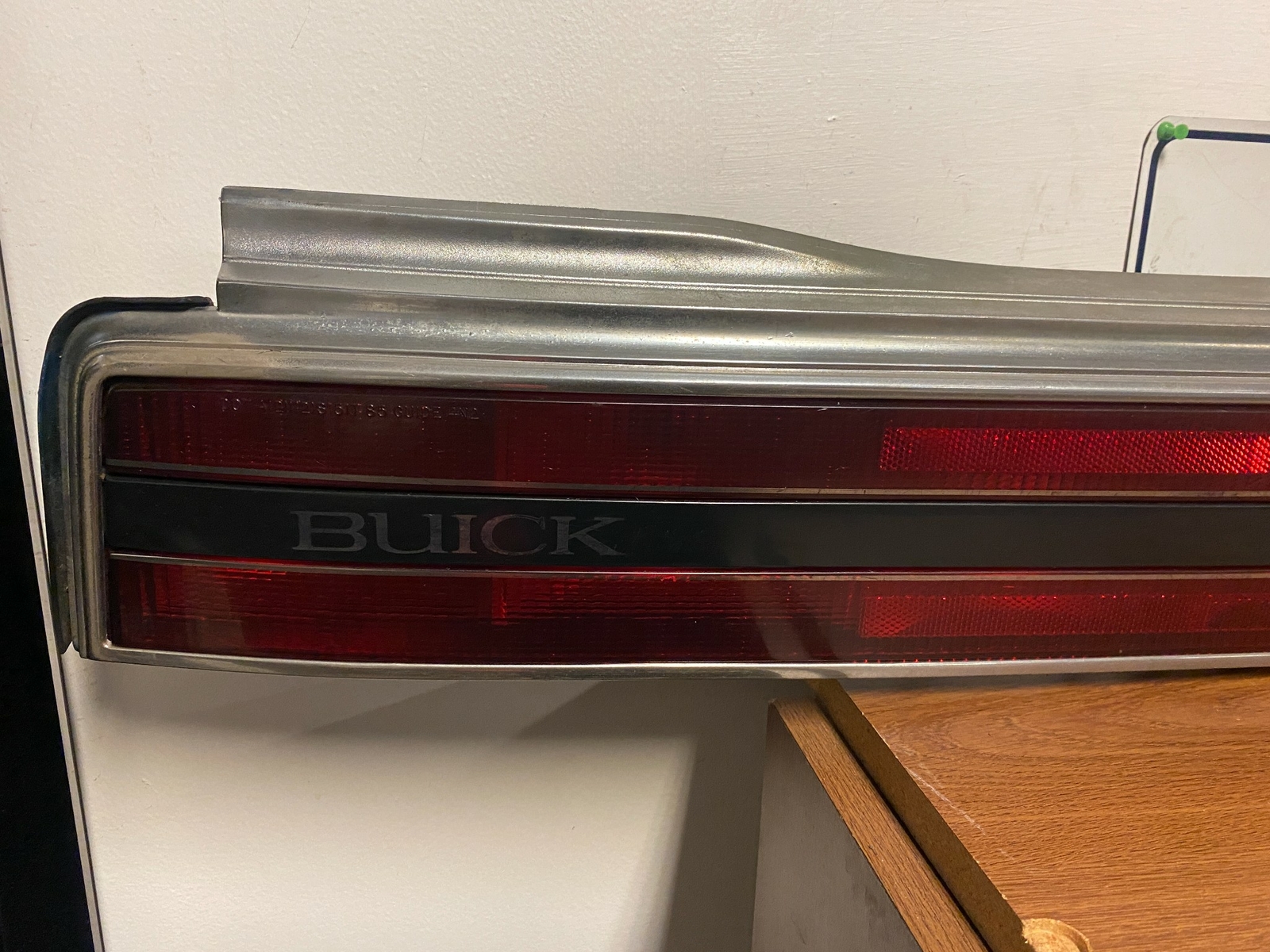 1991 BUICK SKYLARK LID MOUNTED TAIL LIGHT *CRACK/BROKEN TAB #7126 | eBay