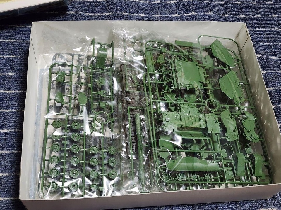 BANDAI EX Model 34 YMT-05 HILDOLFR 1/144 Scale Figure Gundam Toy Gunpla ...