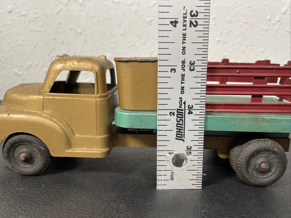 VINTAGE 1950s 1960s STRUCTO FARMS TRUCK PRESSED STEEL TOY NICE ORIGINAL ...