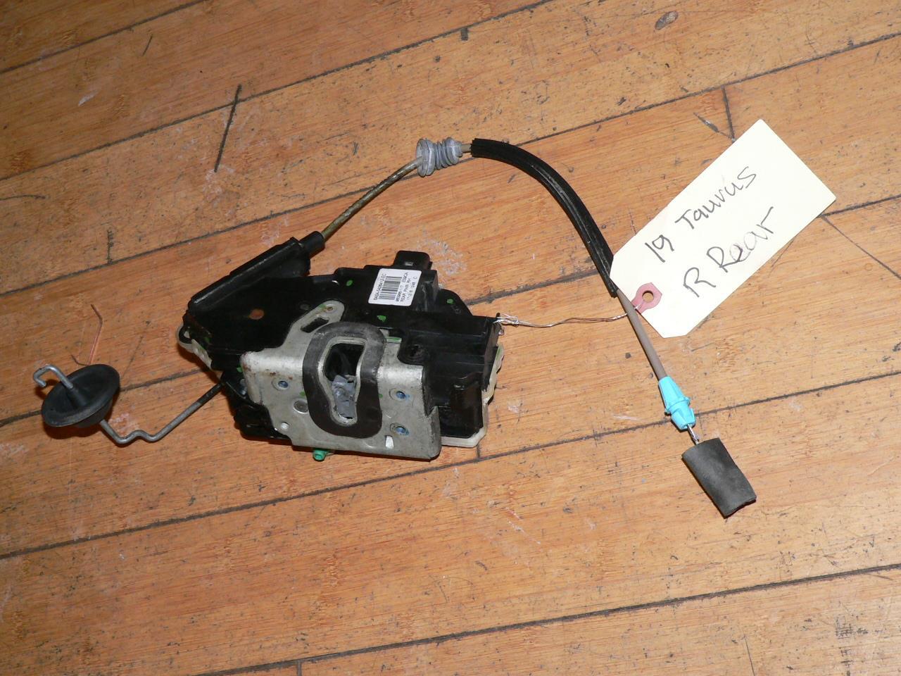 FORD TAURUS RIGHT PASSENGER SIDE REAR POWER DOOR LOCK ACTUATOR & LATCH ...