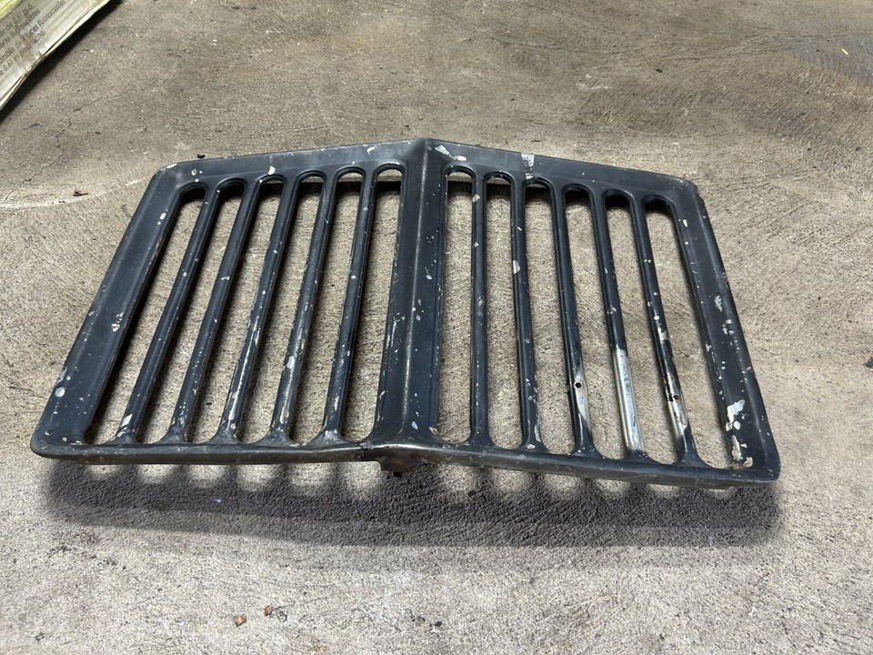 62-66 Jeep RHINO Grille GRILL Gladiator FSJ Wagoneer Cherokee J10 J20 ...