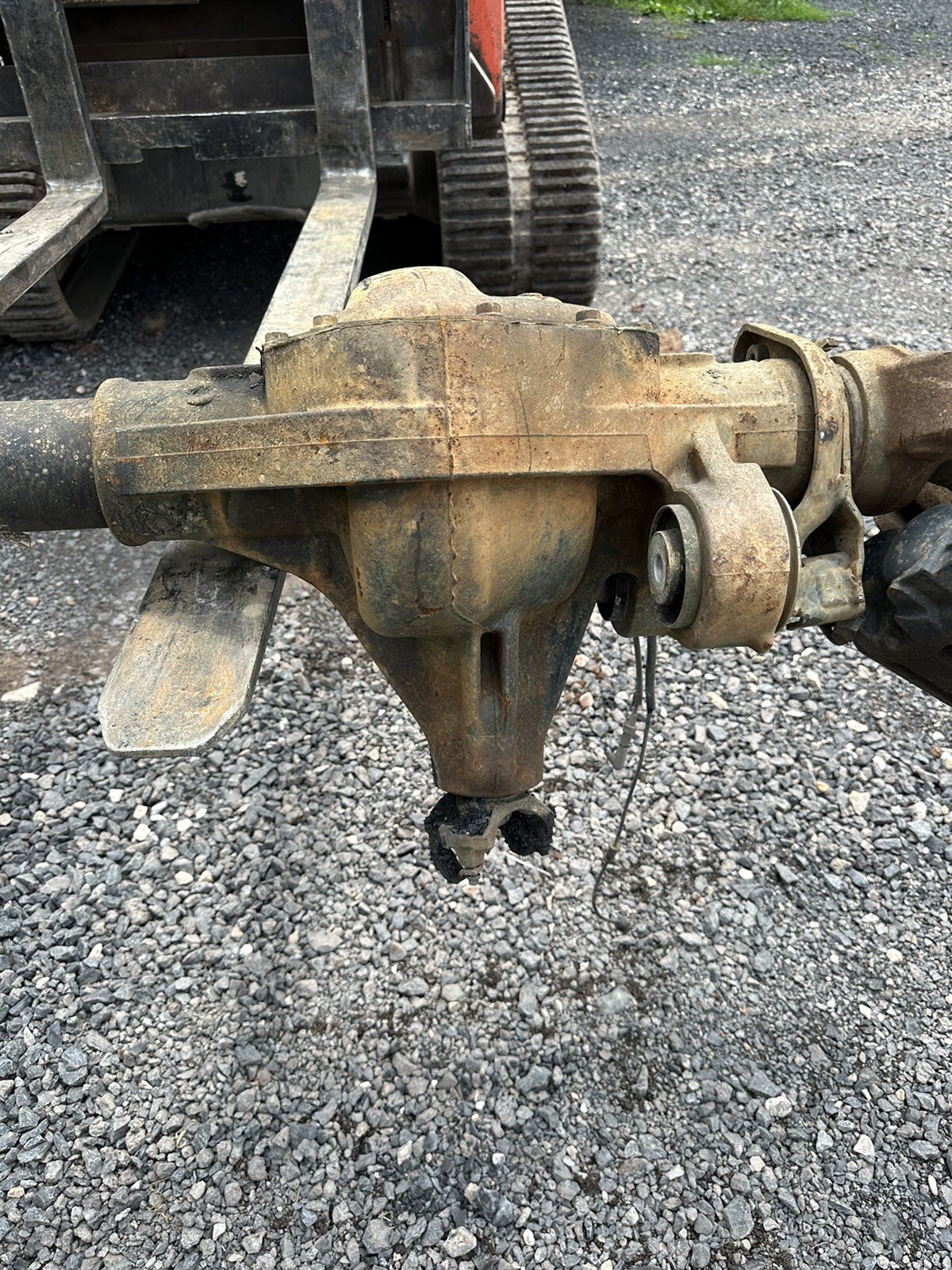 08 09 10 FORD F350 6.4L 4x4 4.10 Dually Front Axle | eBay