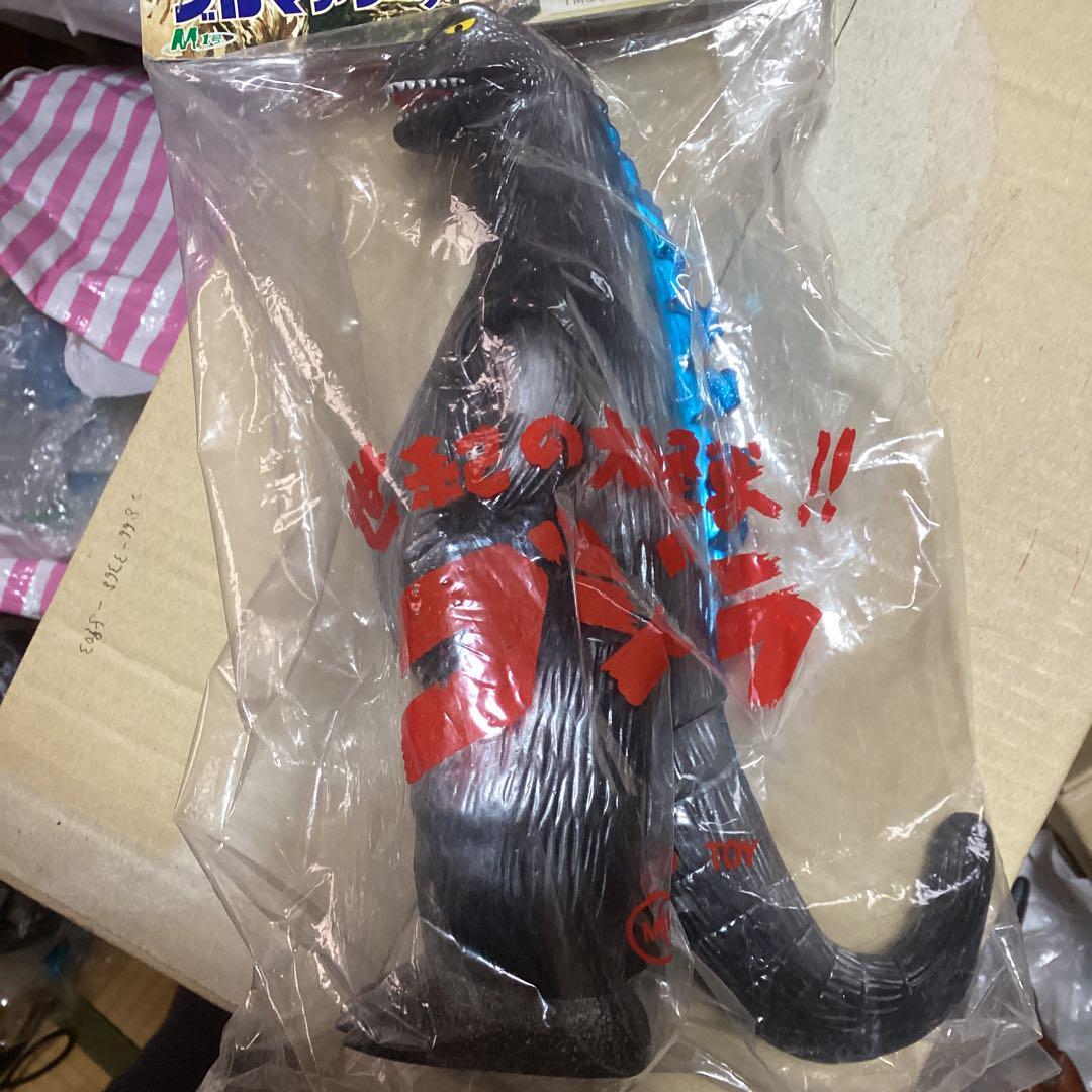 Gargamel Opening Commemorative Limited Edition Bullmark M1 Godzilla ...