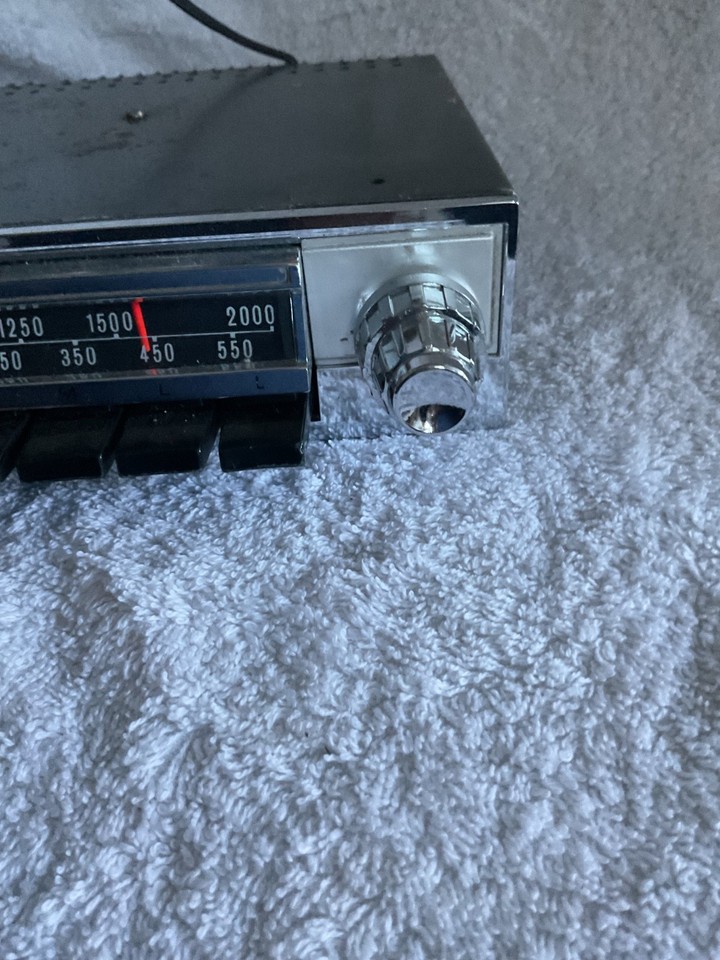 Radiomobile 970 Chrome 1960’s Classic Car Push Button Radio positive ...