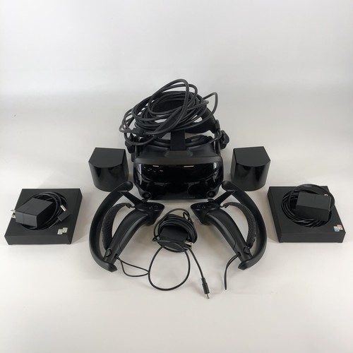 Valve Index VR Headset - Excellent Condition w/ Cables + Controllers ...