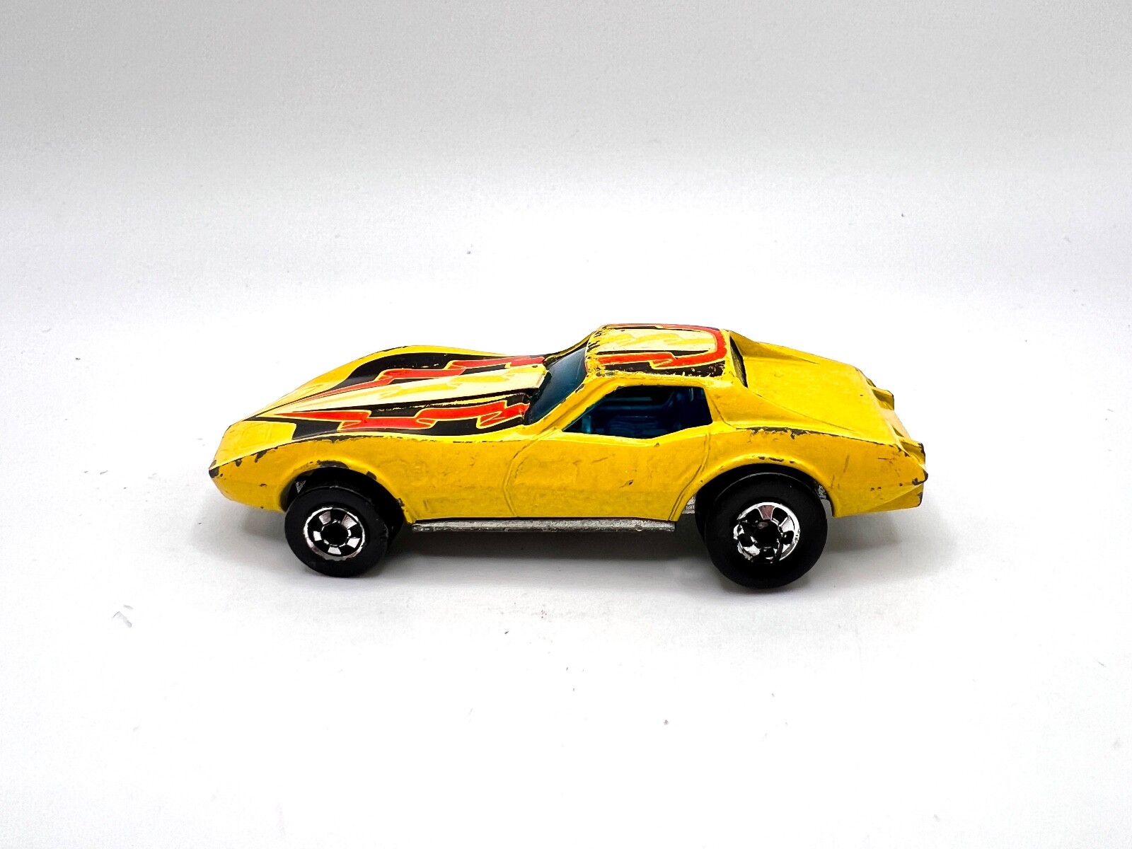 RARE Very Nice 1975 Hot Wheels Yellow Enamel Corvette Stingray Black ...
