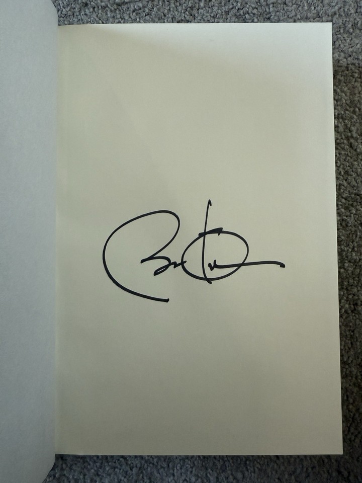 A Promised Land Deluxe Hardcover Book Signed By President Barack Obama ...