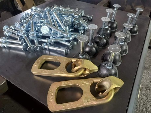 LIFTING PINS, 10 MOULD FORMERS, 2 LIFTING CLINCHS FOR PRECAST CONCRETE ...