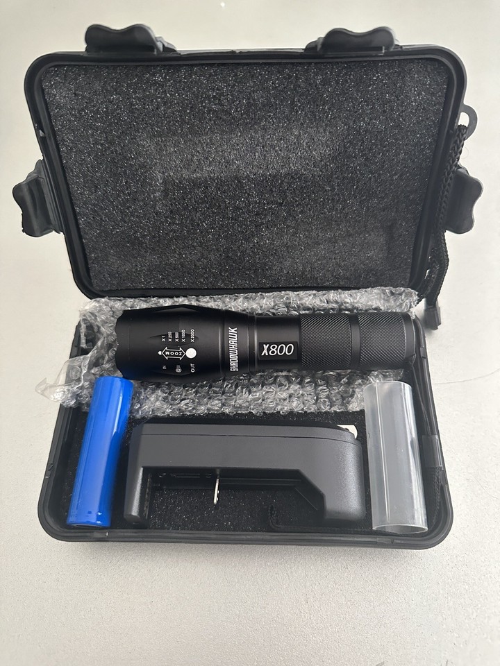 Shadowhawk Tactical Striking Telescopic Flashlight X800 Battery Charger ...