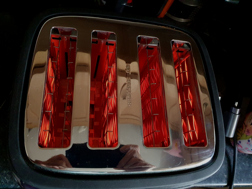 Russell Hobbs 18441 Heritage Purple & Chrome 4 Slice Toaster, Clean ...