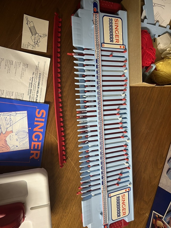 Vintage Singer Childs Knitting Machine | eBay