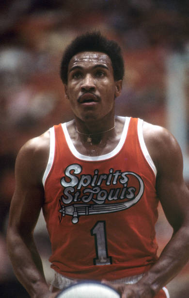Closeup Of Spirits Of St. Louis Ron Boone Basketball 1975 Old Photo | eBay
