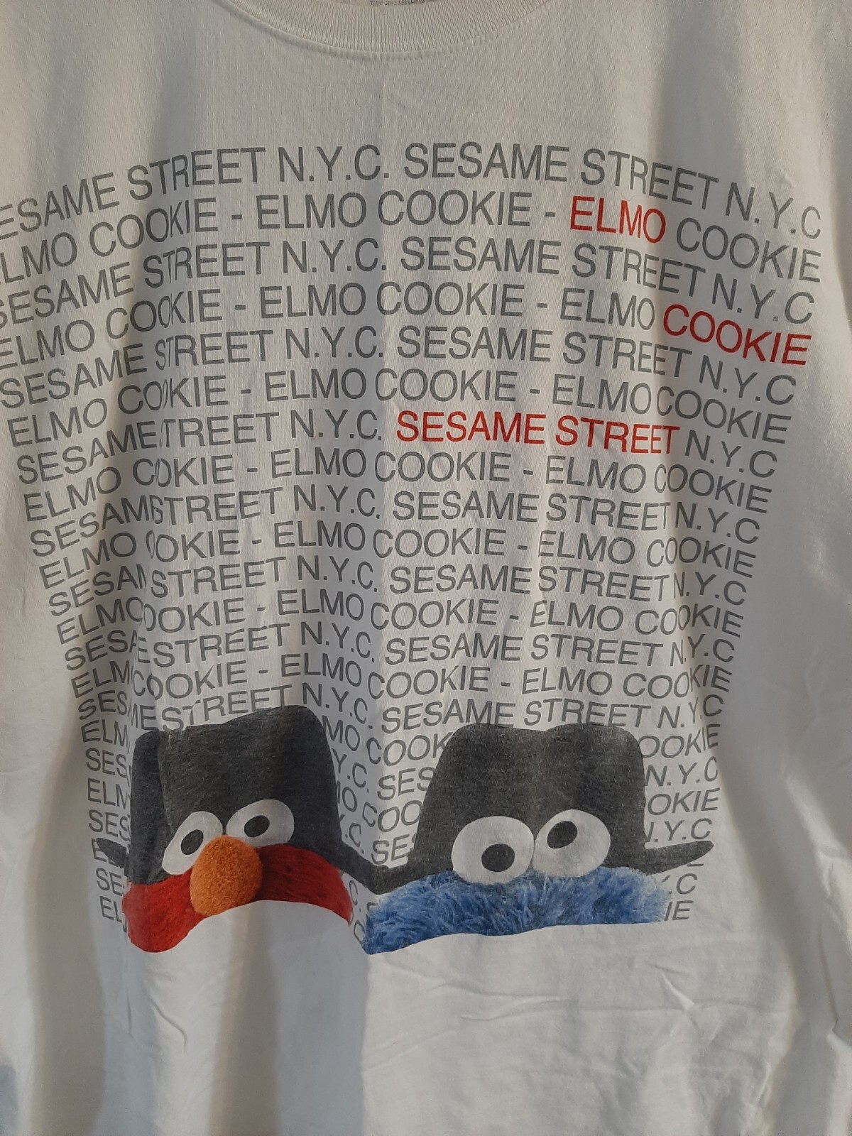 Men's Elmo & Cookie Monster Sesame Street NYC 4XL T-… - Gem