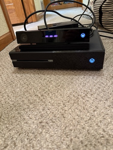 Microsoft Xbox One - Used With Camera And Three Remotes | eBay