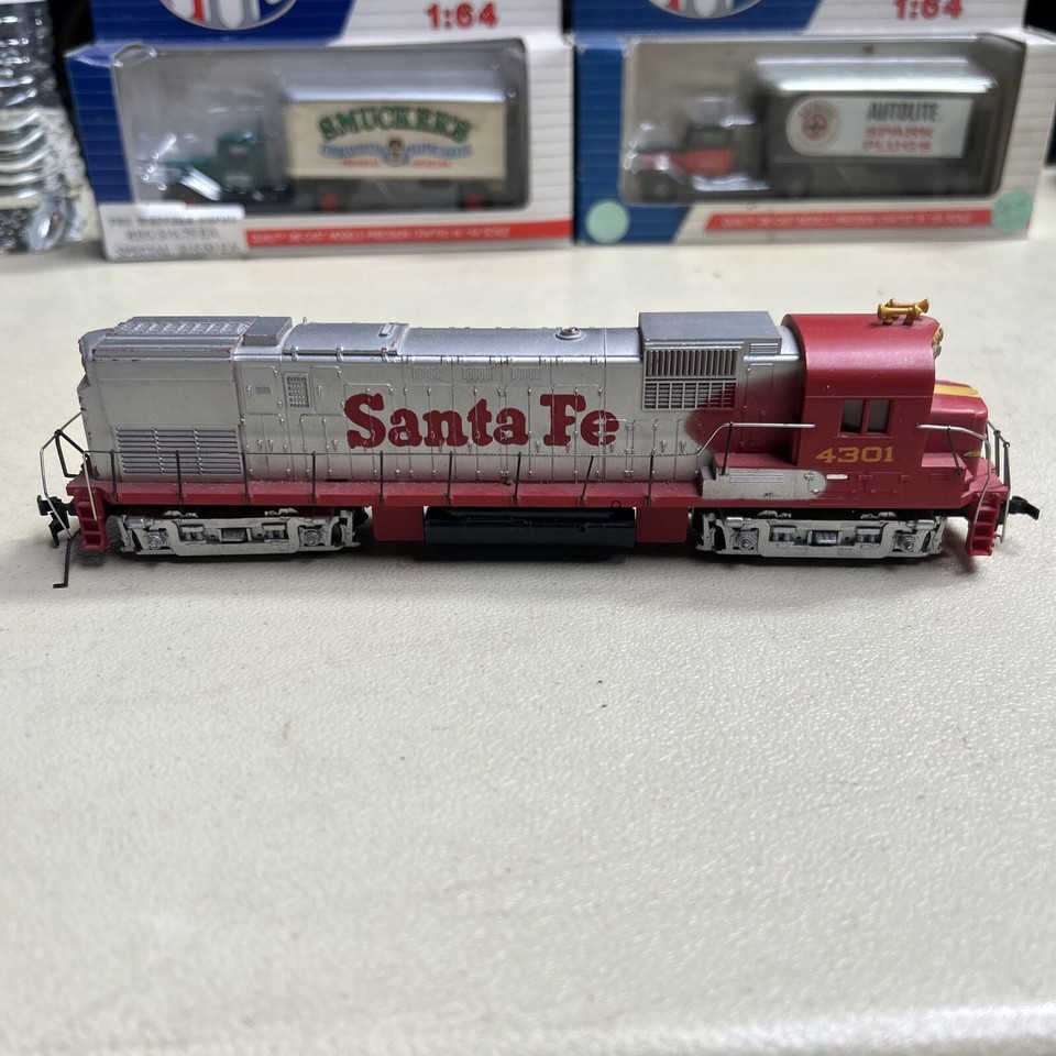Tyco/ Mantua HO Scale Santa Fe Alco Century 430 #4301 Engine | eBay