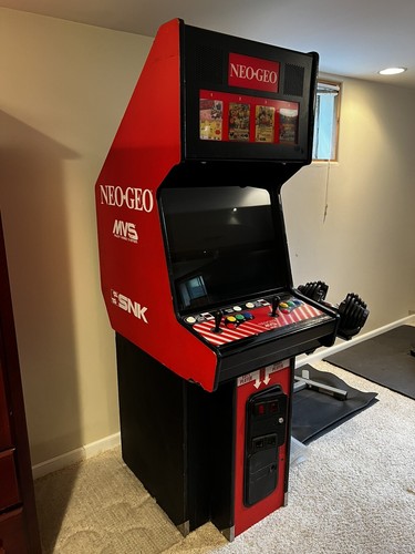 NEO GEO MVS 4 ARCADE MACHINE Cabinet by SNK - Original, working ...
