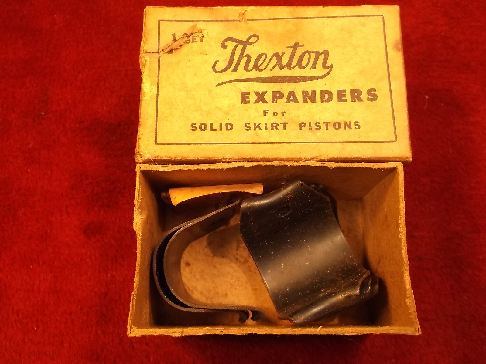 NOS BOX OF VTG "THEXTON EXPANDERS #86" DODGE '37-46, PLYMOUTH '41-42 ...