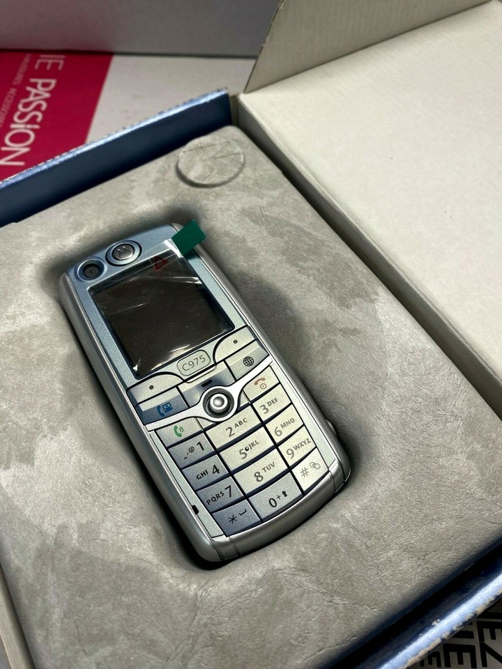 MOTOROLA C975 Silver Rare Collectors Phone Mobile Cell | eBay UK
