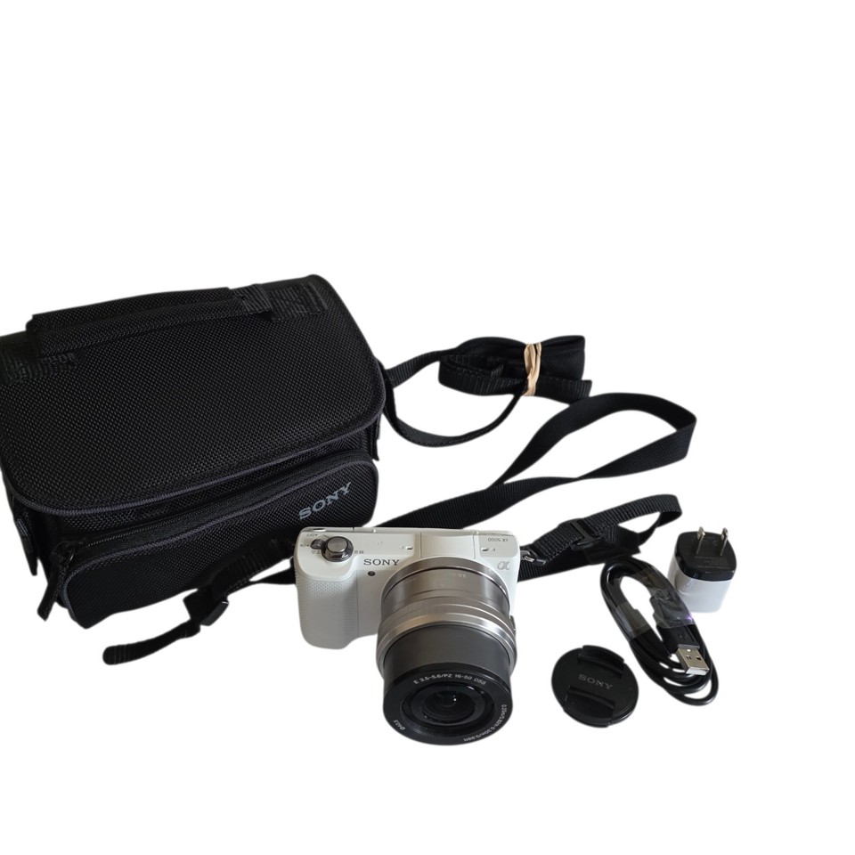 Sony Alpha a5000 20.1MP Digital Camera White (Kit w/ 16-50mm Lens ...
