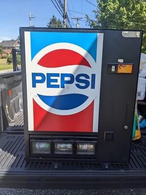 Cold Beverage & Soda Machines - Tabletop Soda Vending Machine