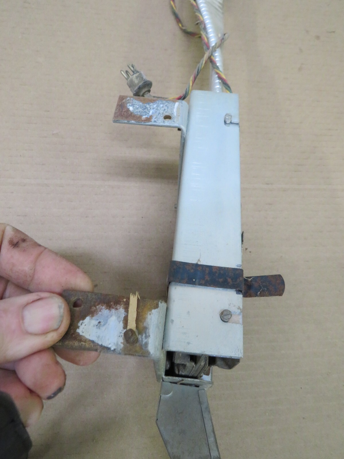 Seeburg G & W Jukebox Select-O-Matic 100 Coin Mechanism & Shoot | eBay