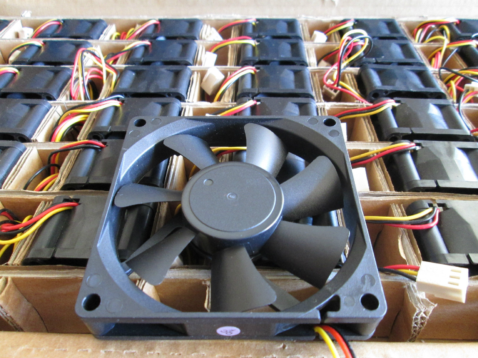 Cisco 3725 Router Replacement (1 new fan), CK-3725-FAN= | eBay