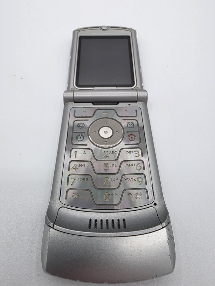 Motorola RAZR Silver V3 - Y2K Flip Phone (Needs New Battery) | eBay