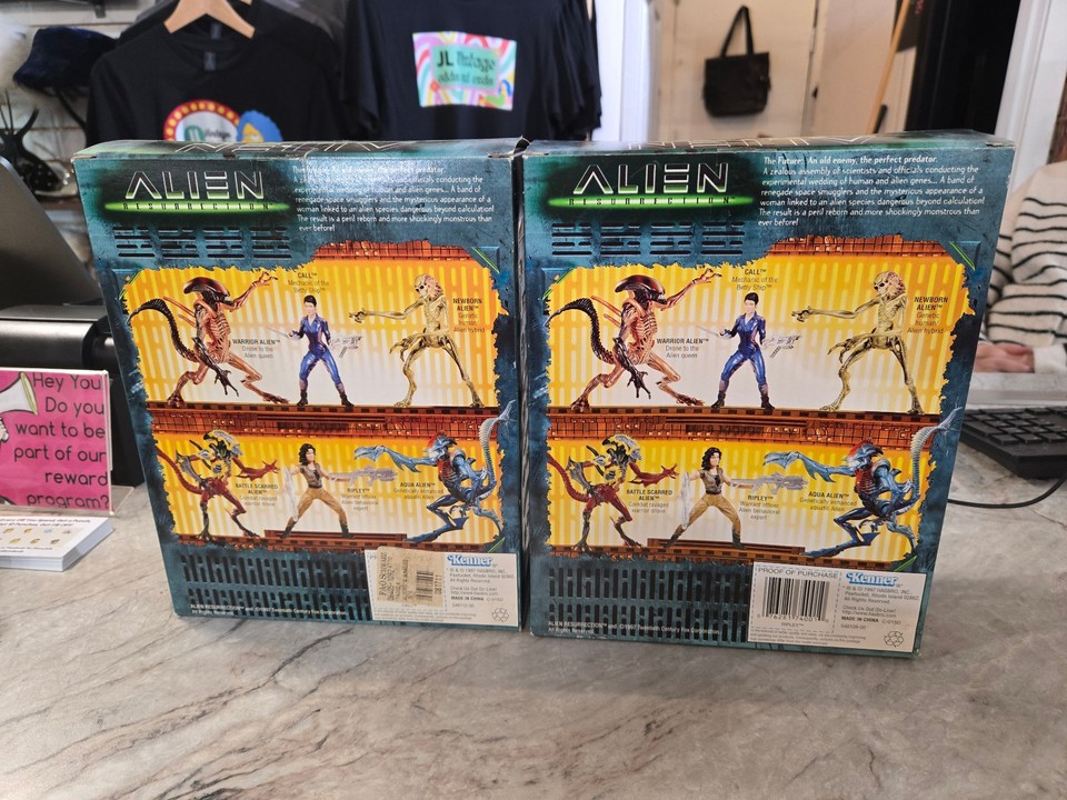 2x 1997 Alien Resurrection Ripley & Call Action Figures Hasbro Kenner ...