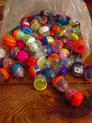 1" inch Vending gumball candy Machine Capsules Toy Mix 250 pieces 1.1 ...
