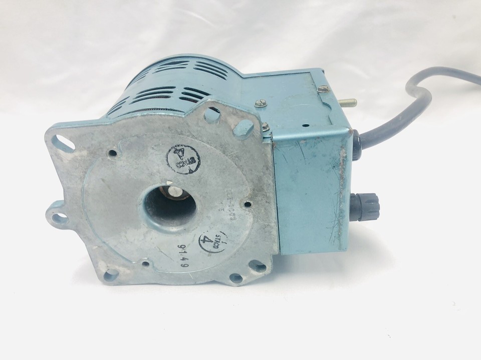 Staco Energy 3PN1010 Variac Variable Transformer 120V Input, 0-120VAC ...