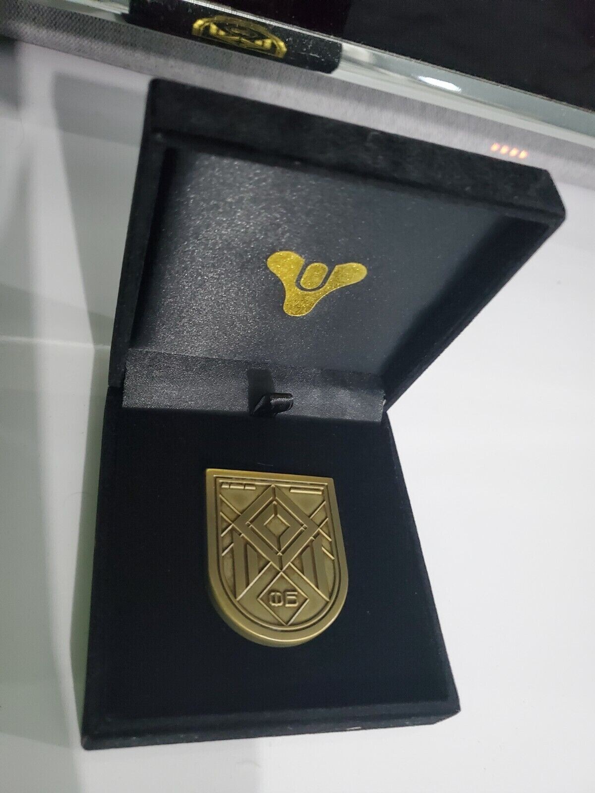 SEALED Destiny 2 Almighty Seal Medalion Pin RETIRED Bungie Rewards | eBay