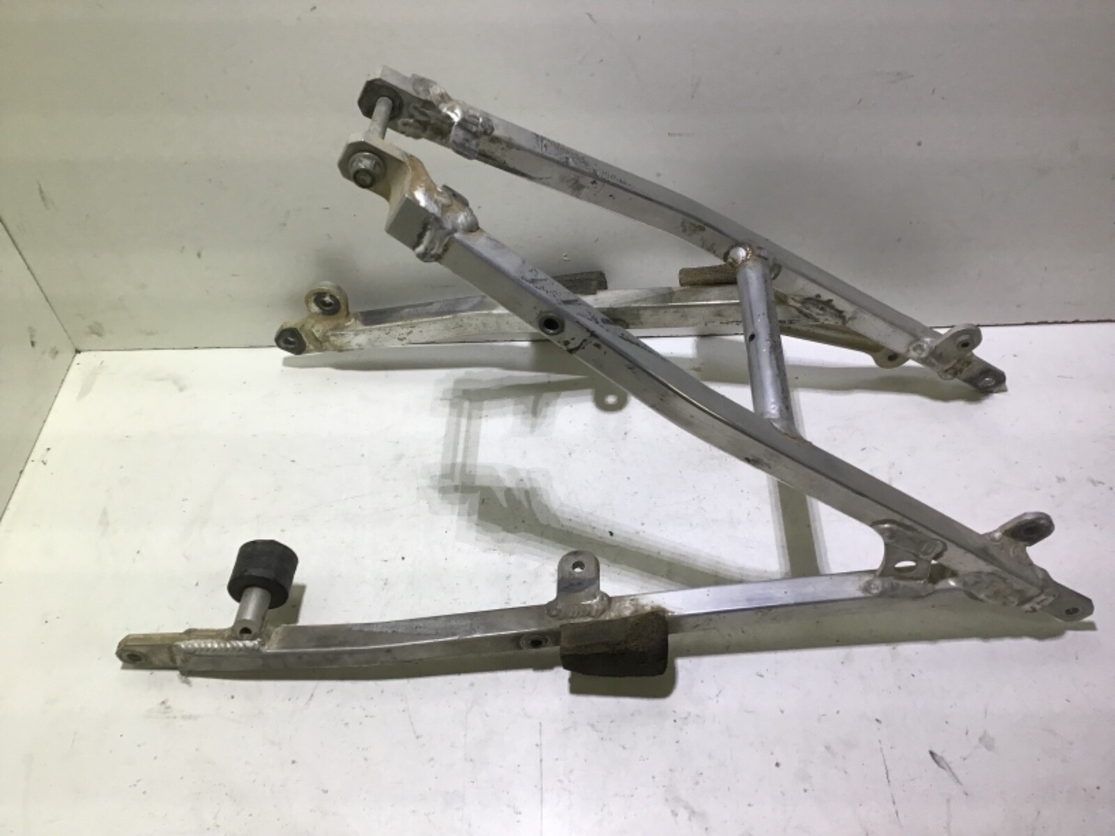 05 06 07 SUZUKI RMZ 450 RMZ450 SUBFRAME OEM REAR TAIL FRAME SUB FRAME ...