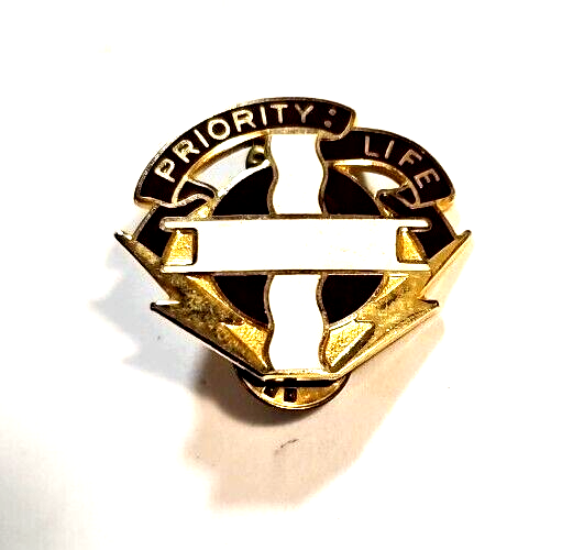 Authentic US Army 385th Combat Support Hospital DI DUI Crest Insignia ...