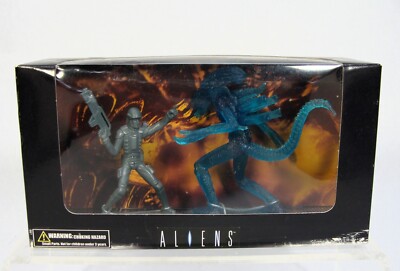ALIENS WARRIOR & APONE SPACE MARINE FIGURE SET TREEHOUSE PALISADES NEW ...